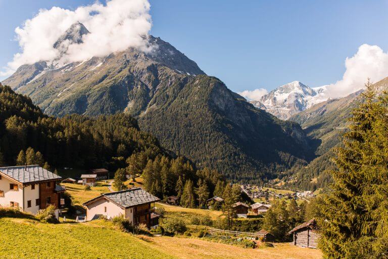 The BEST France and Switzerland road trip itinerary through the Alps