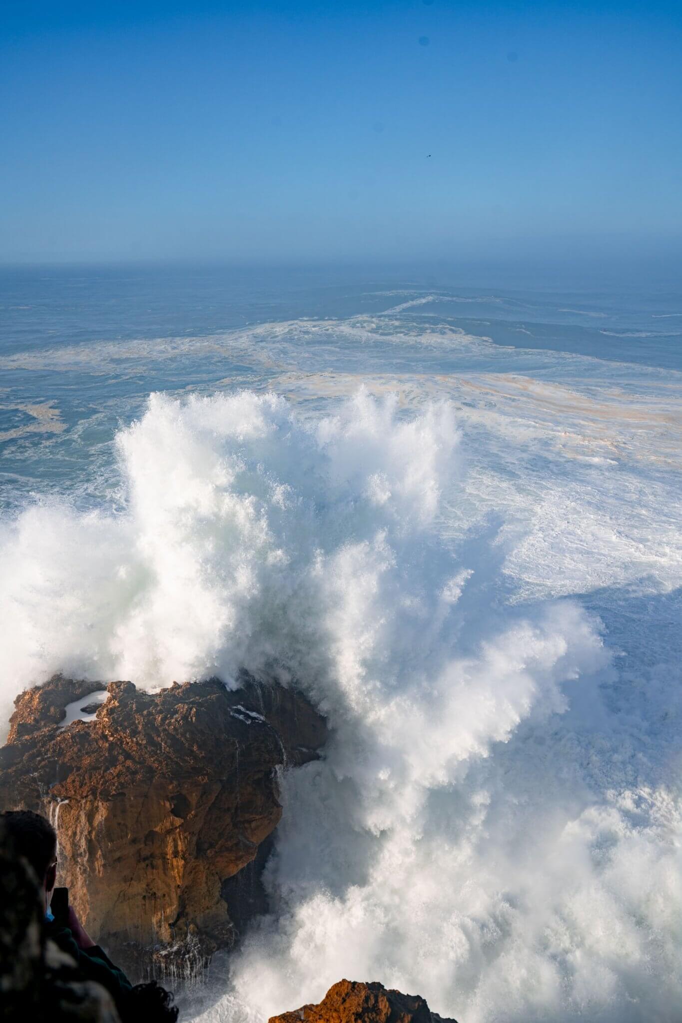 Nazaré 2020 travel guide: The BIGGEST wave ever surfed