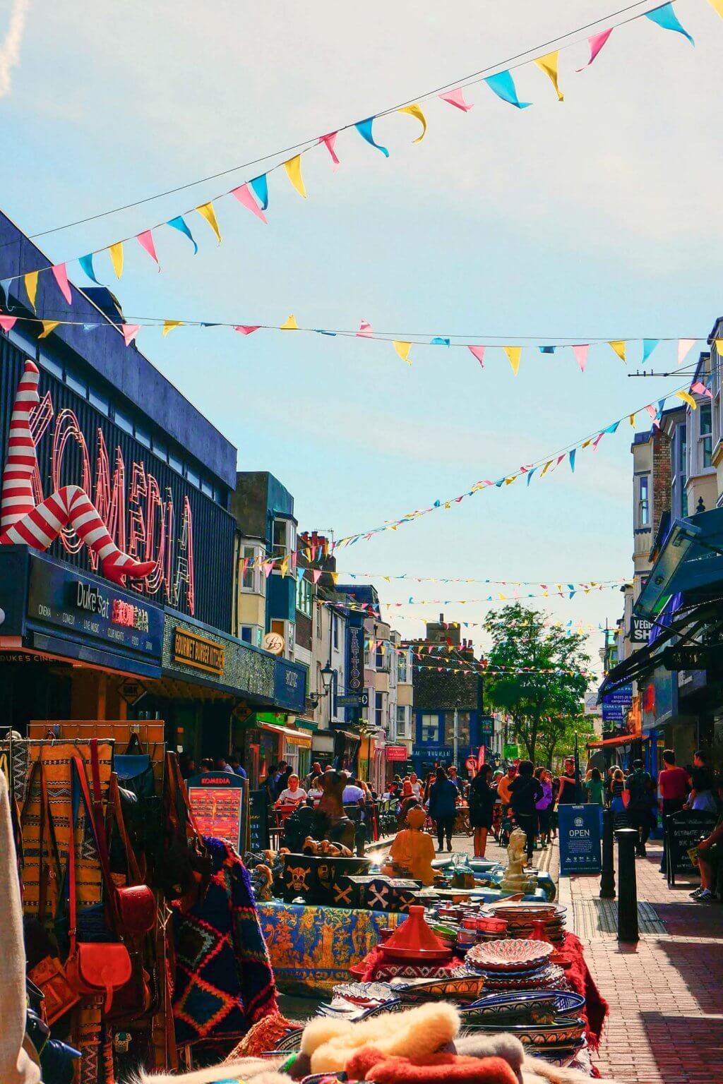 The most COLOURFUL streets in Brighton: best things to do in Brighton!