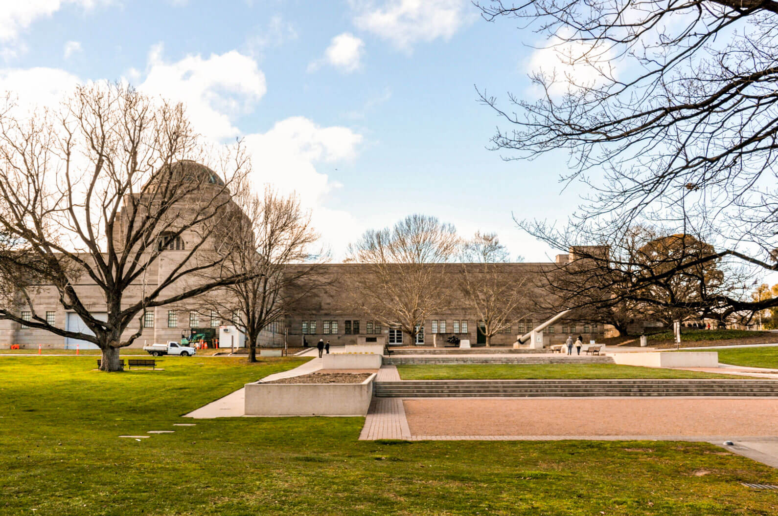 18 FUN things to do in Canberra, Australia - Australia travel guide