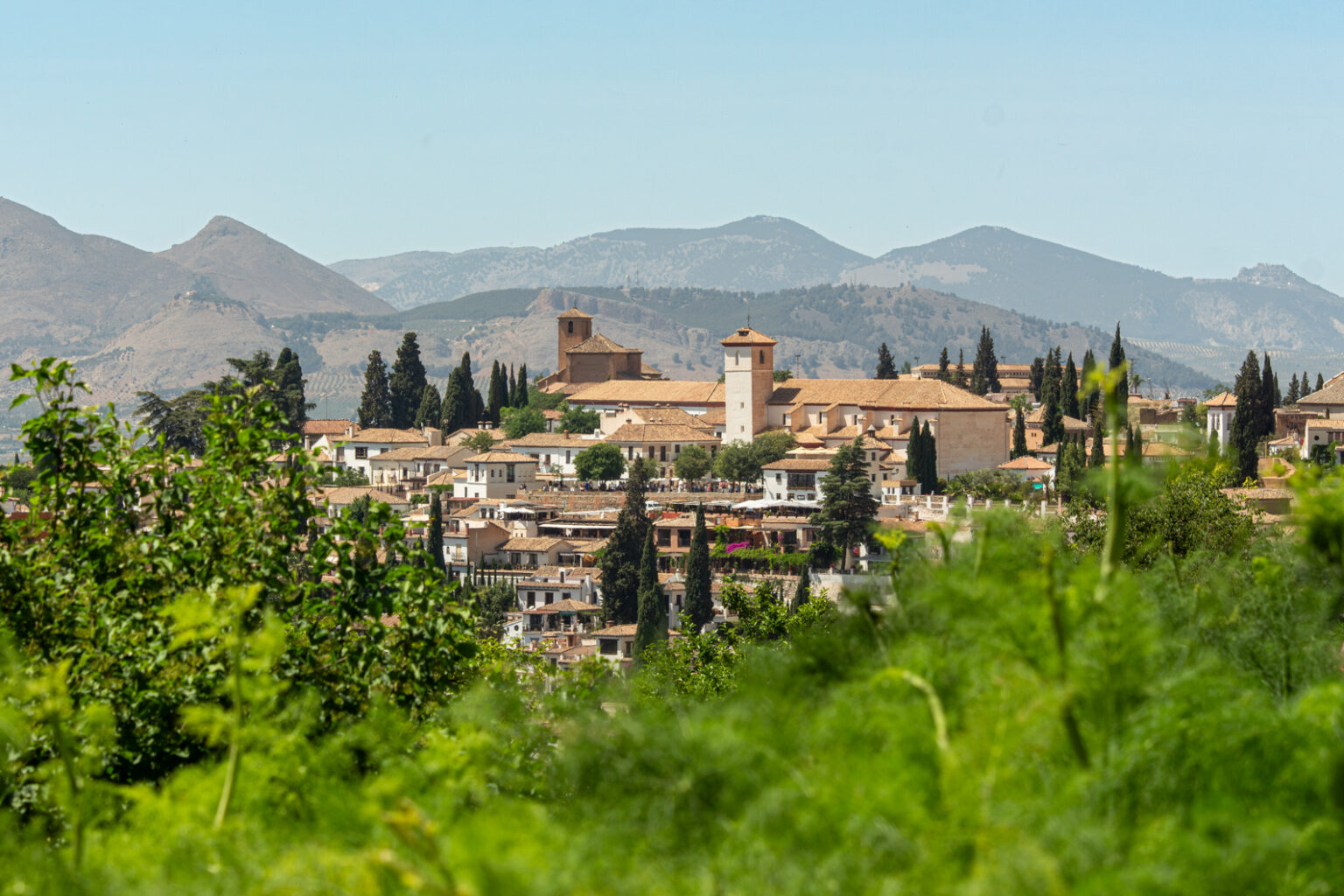 The Ultimate Granada Travel Guide - We Are Global Travellers